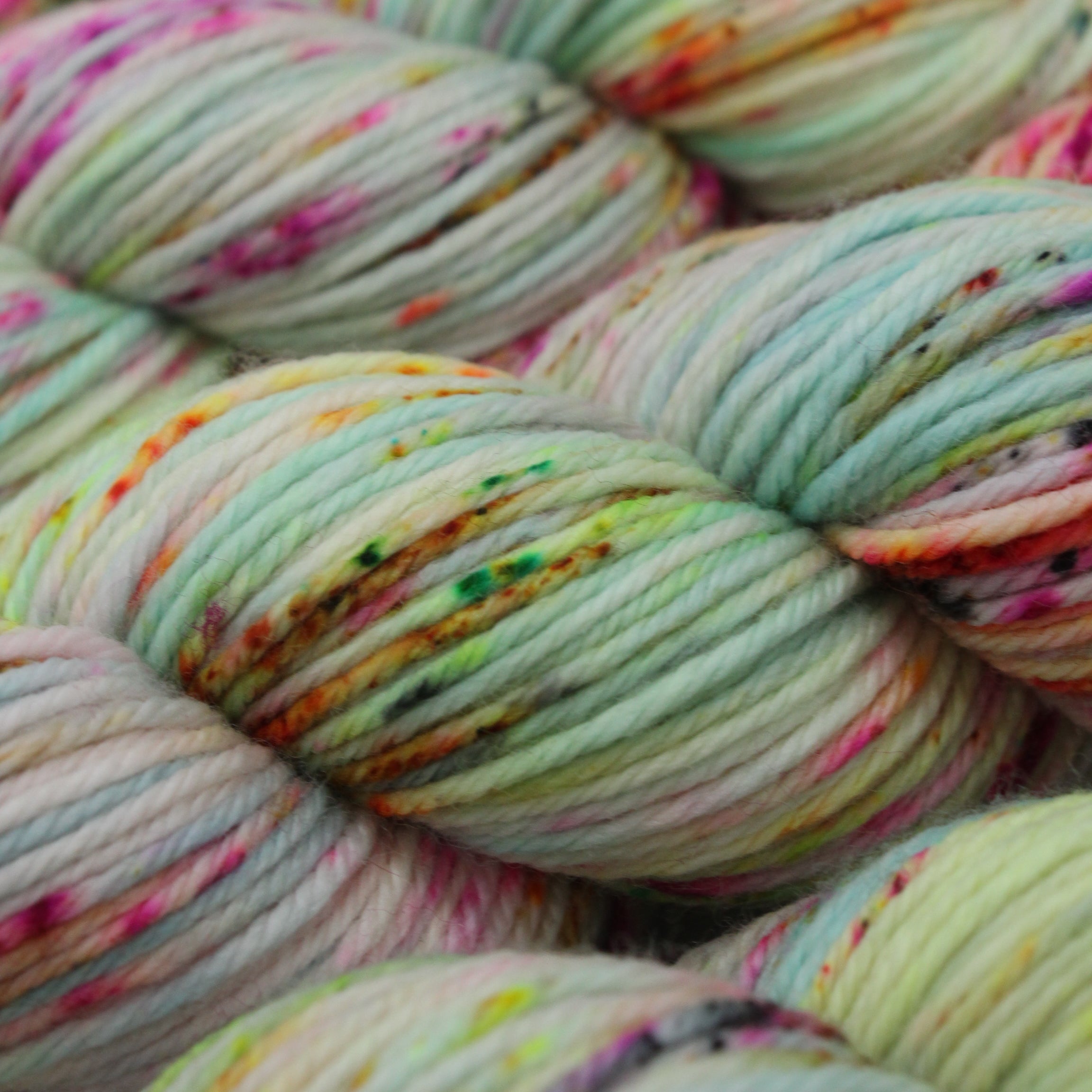 Run Amok - DK 8ply – Skein Machine