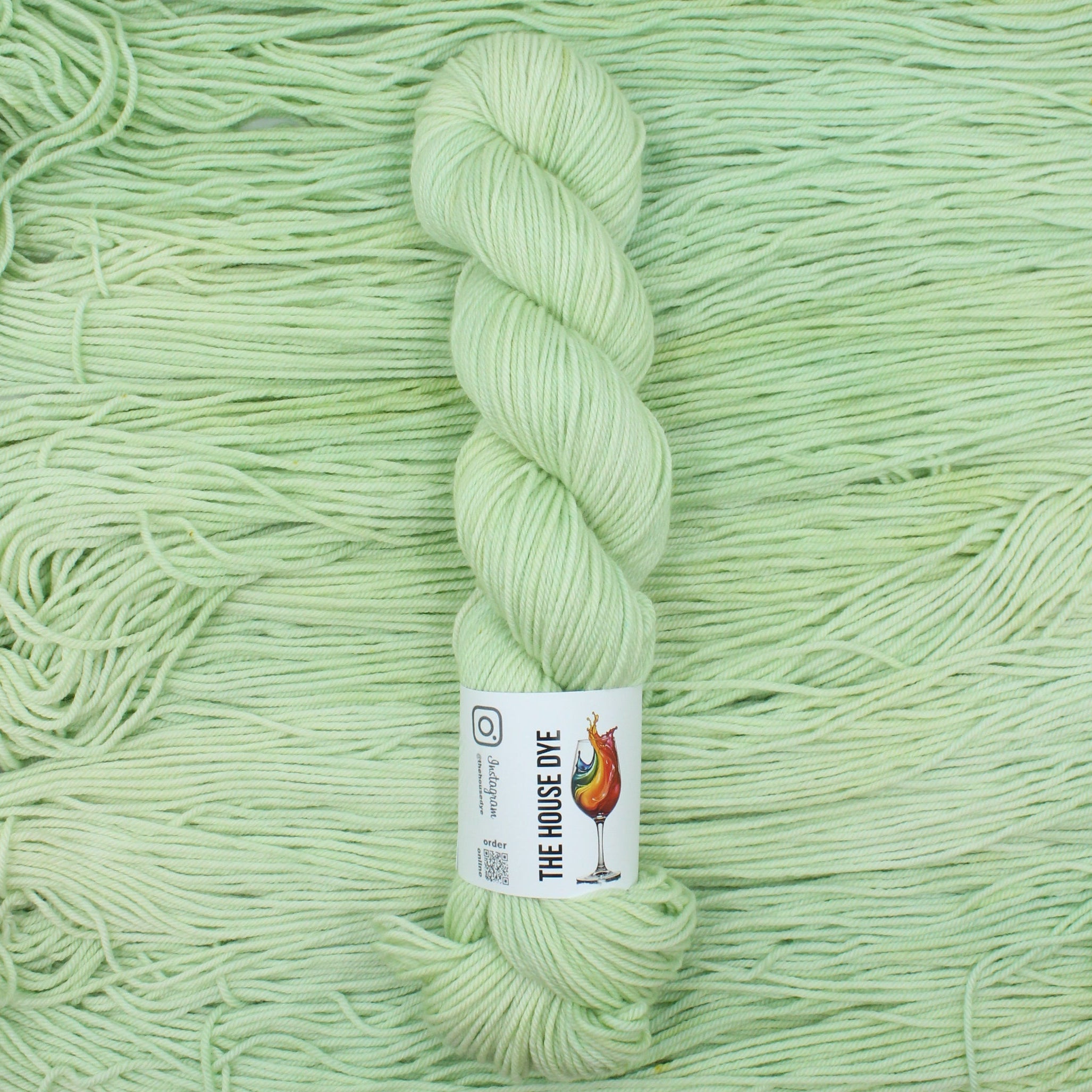 Mint - Hand dyed 100% Merino yarn – Skein Machine