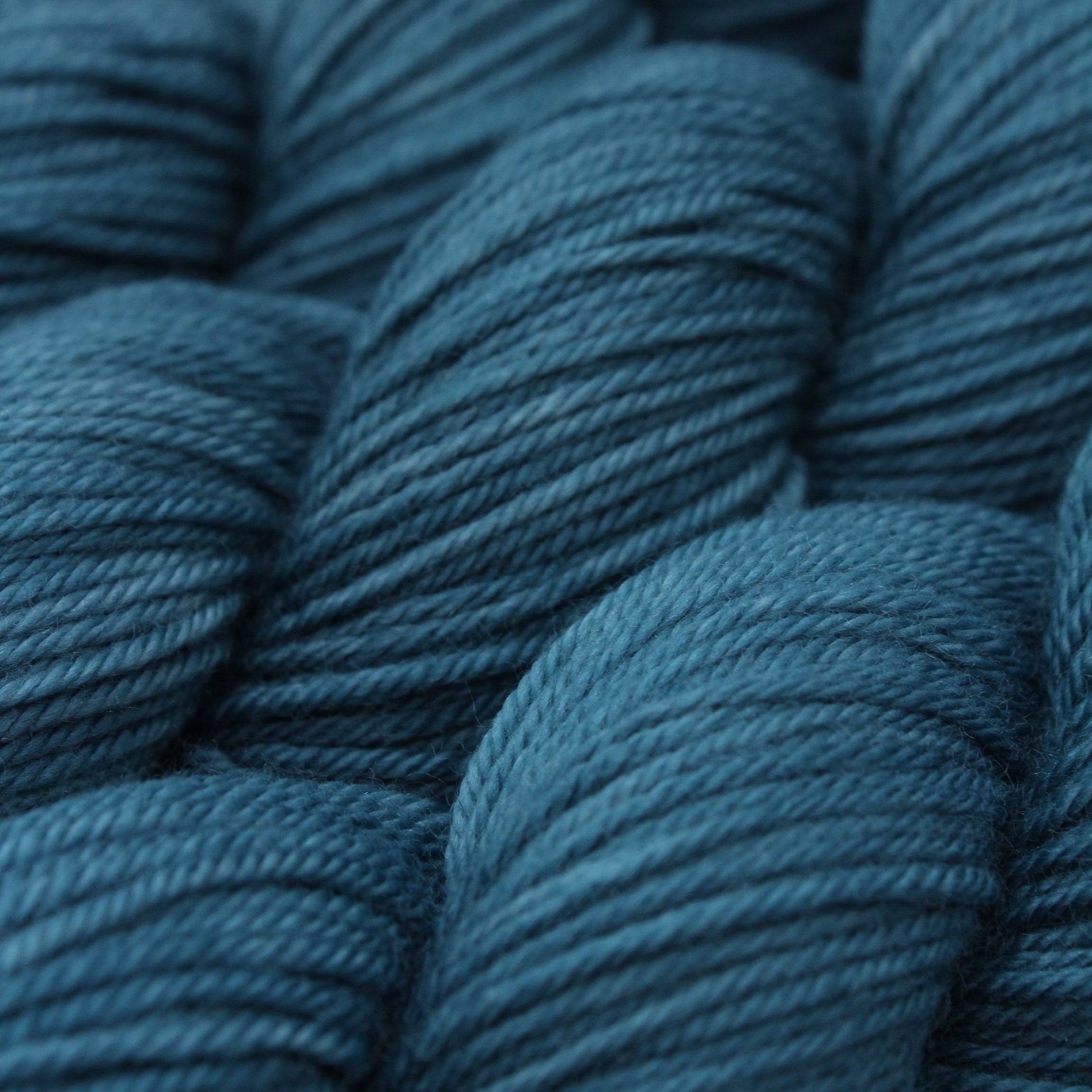 Slate Blue - Hand dyed 100% Merino yarn – Skein Machine